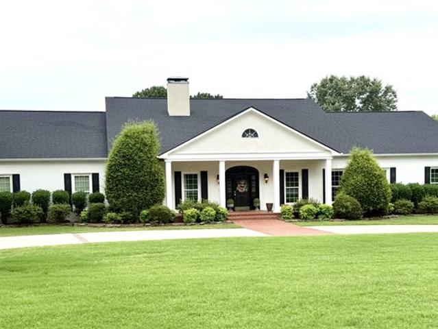 3 Edgehill Rd, Searcy, AR 72143