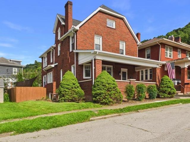 3 Edglawn Ave, Wheeling, WV 26003