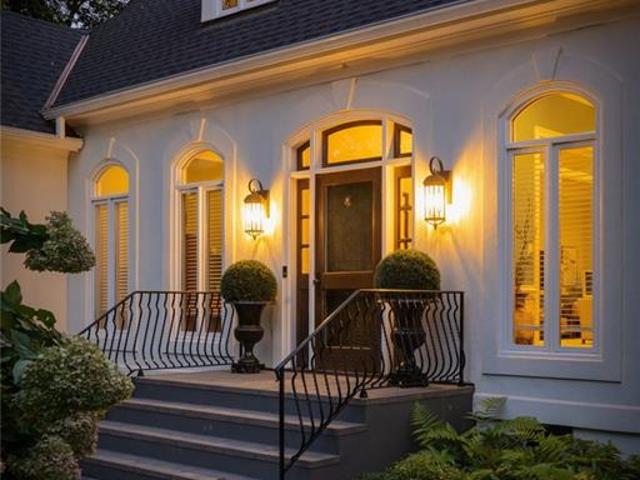 3 Elm Ridge Ct, Greensboro, NC 27408 | MLS #1197 | Compass