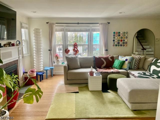 3 Elmwood Pl