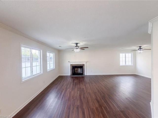 3 Elsworth Court