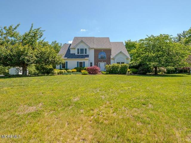 3 Emmons Dr, Millstone, NJ 08510