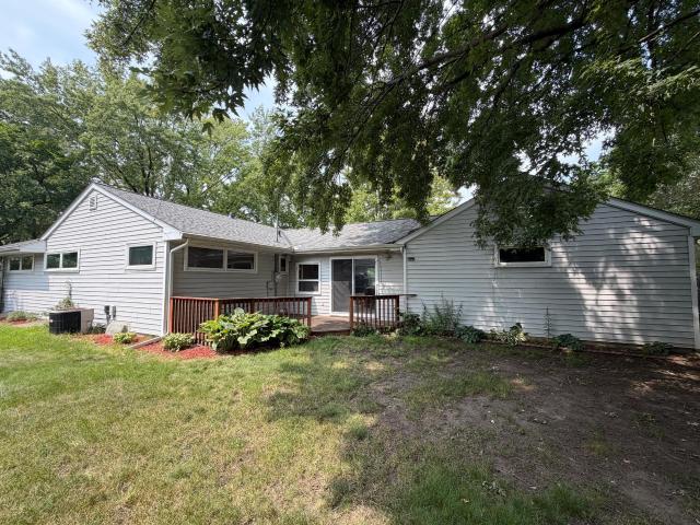 3 Fareway Drive