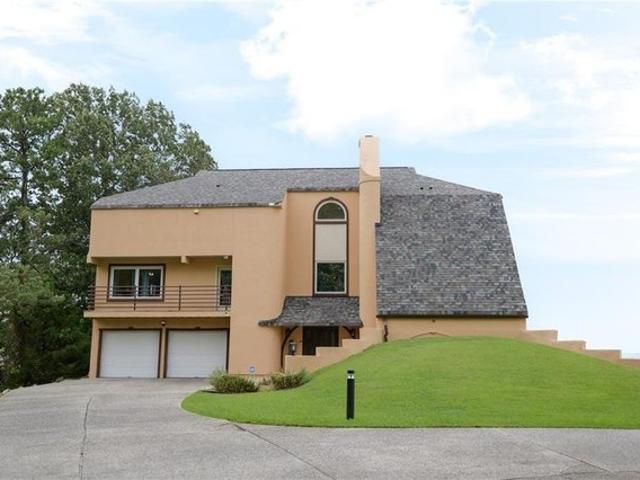 3 Flax Mill Rd, Newport News, VA 23602