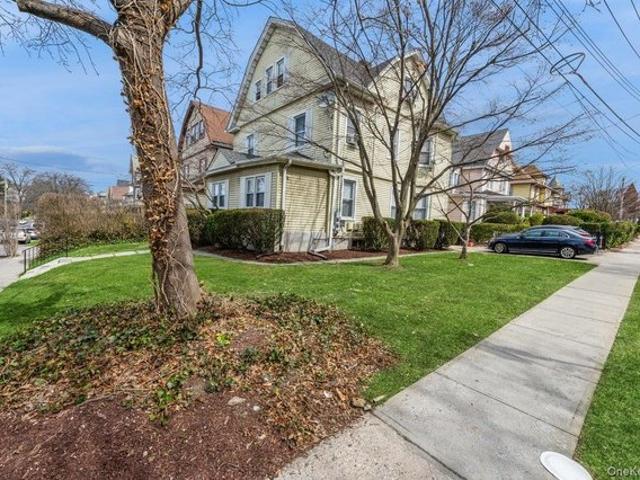 3 Fletcher Ave, Mount Vernon, NY 10552