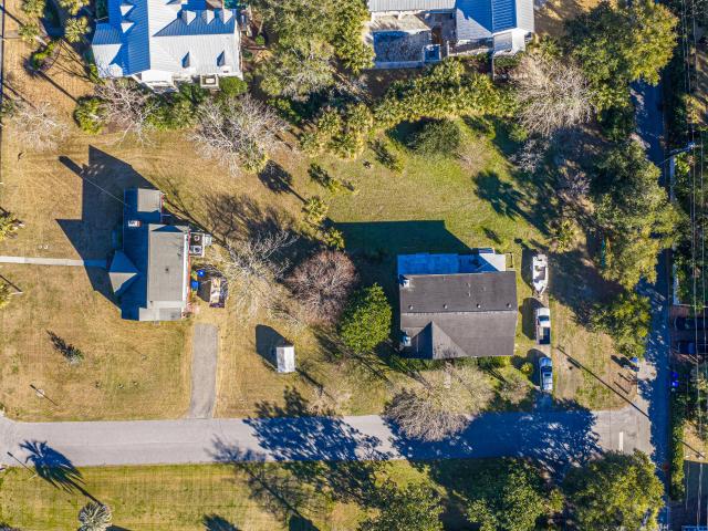 3 Florence St, Sullivans Island, SC 29482 | MLS #26002 | Compass
