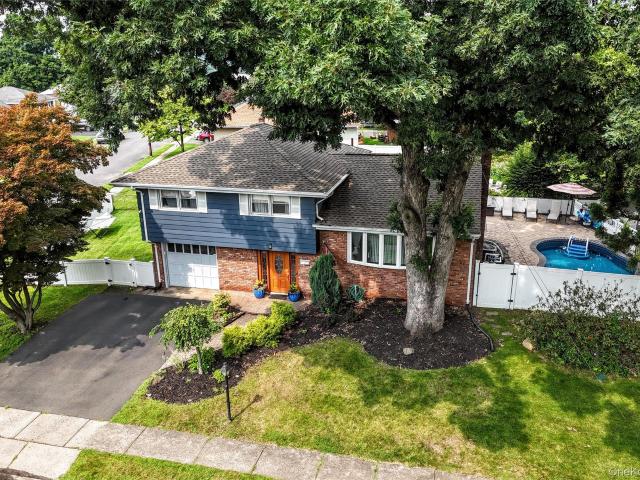 3 Forest Knoll Drive