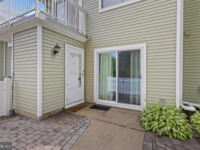 3 Foxtail Lane
