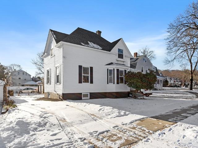 3 Franconia St, Worcester, MA 01602 | MLS #73462 | Compass