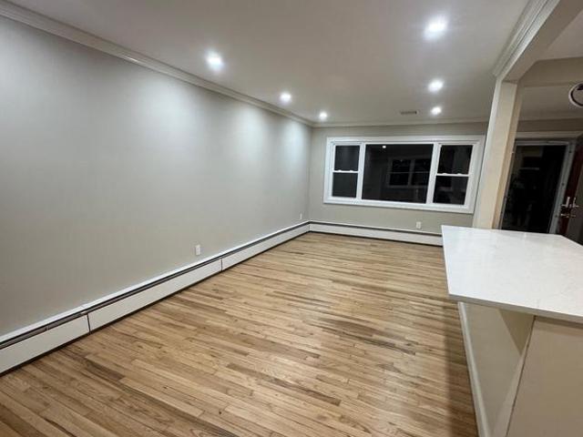 3 Frank Richardson Road