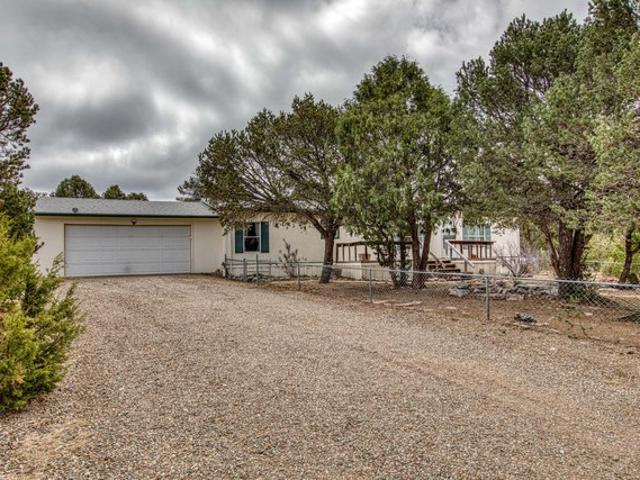 3 Franklin Ct, Edgewood, NM 87015