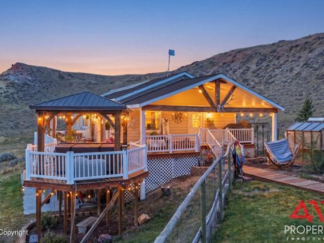 3 Frying Pan Lake Rd, Gillette, WY 82716
