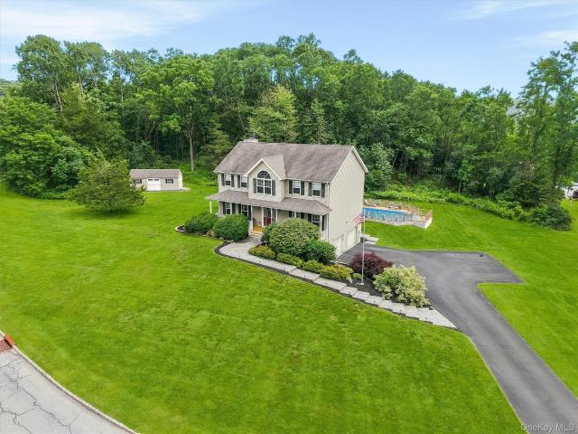 3 Garnett Hill Road