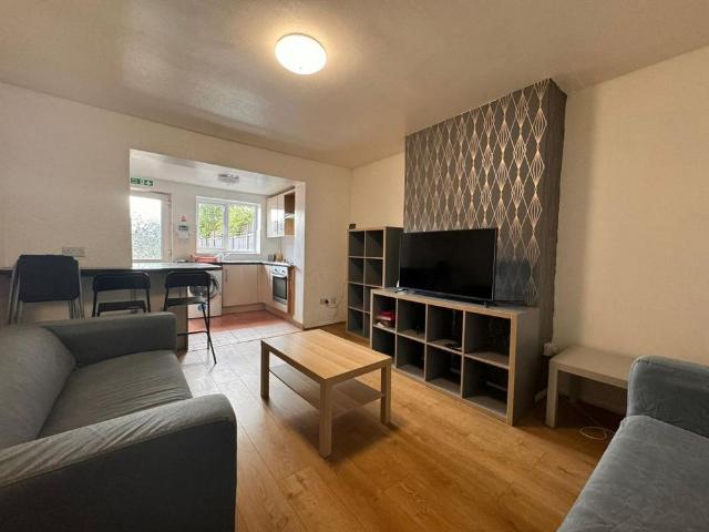 3 Garendon Road Great Location and additional parking at the rear Loughborough