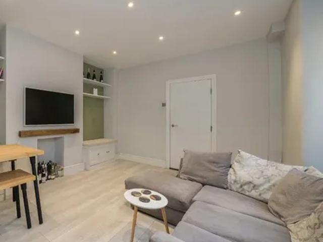 3 Gilbey Road, London, SW17 0QE, United Kingdom | 2 bed apartment for rent #139070140 | Rentberry