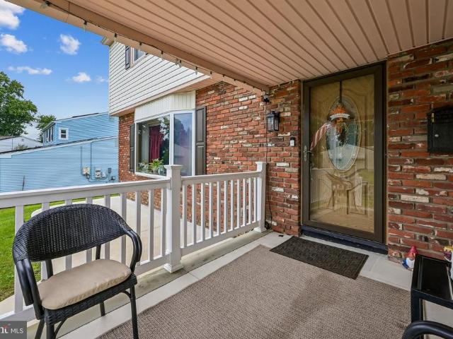 3 Grant Drive