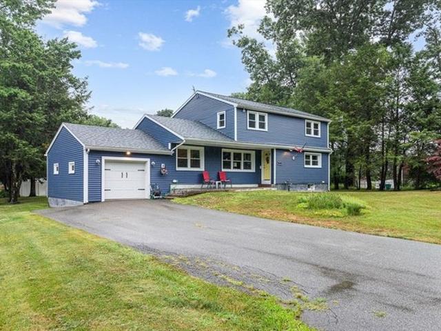 3 Grant Rd, Easton, MA 02375