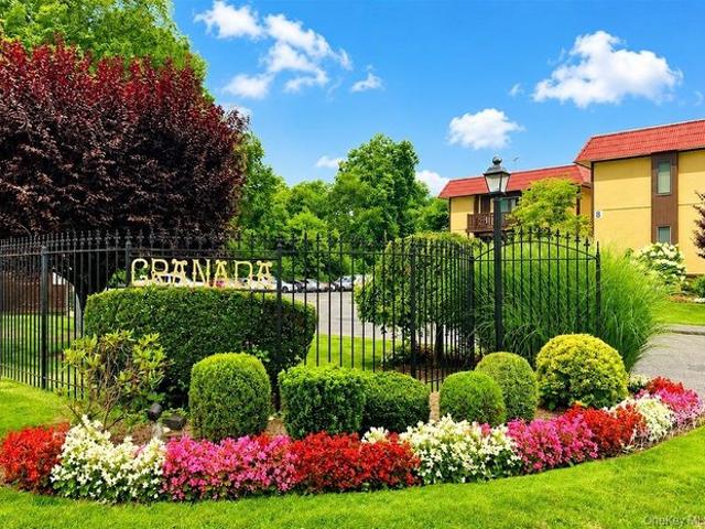 3 Granada Cres Apt 2, White Plains, NY 10603