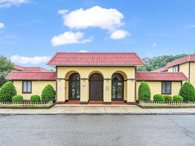 3 Granada Crescent 2