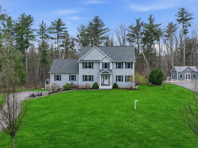 3 Hummingbird Ln, Salem, NH 03079 | MLS #5083 | Compass