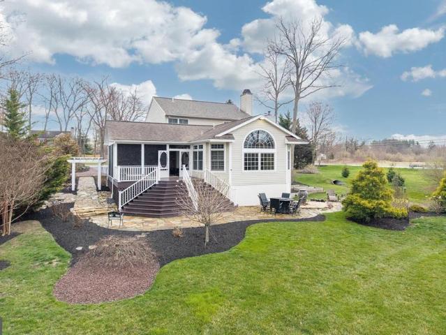 3 Hunter Drive