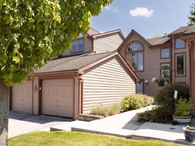 3 Hanover Ln, Beachwood, OH 44122
