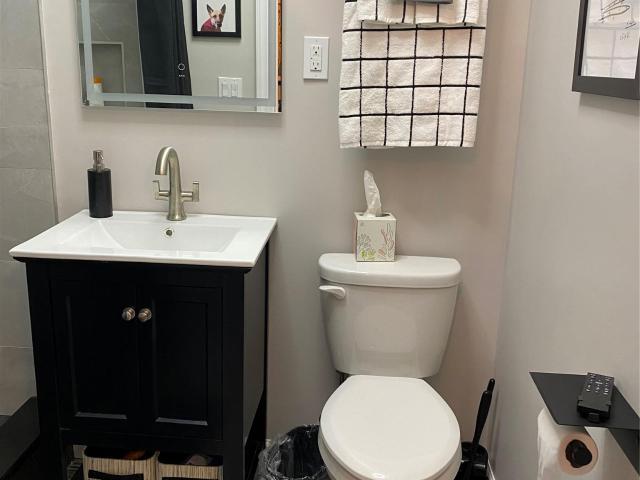 3 Hanover Square, Unit 12B