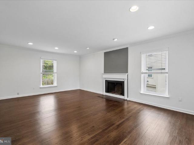 3 Hansen Court
