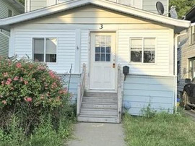 3 Harrison Ave, Endicott, NY 13760
