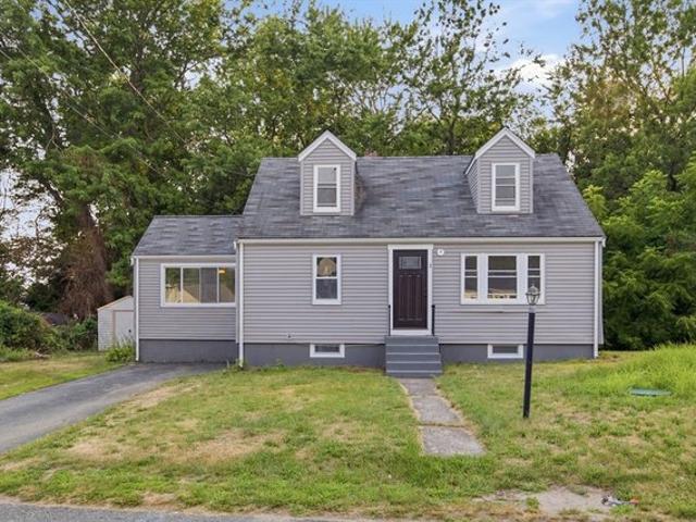 3 Hendricks St, Avon, MA 02322