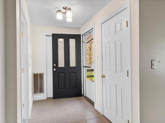 3 Heritage Dr # 3