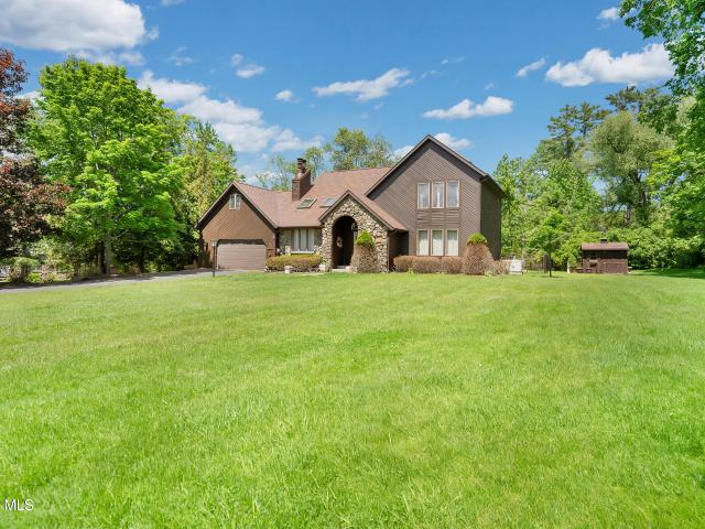 3 Hickory Lane