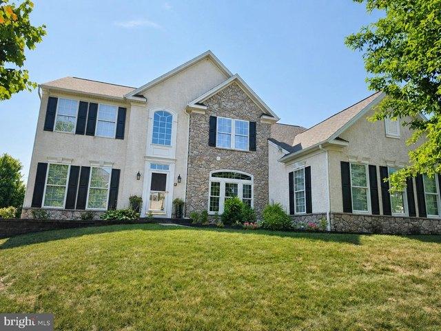 3 Hidden Brook Way, Sinking Spring, PA 19608