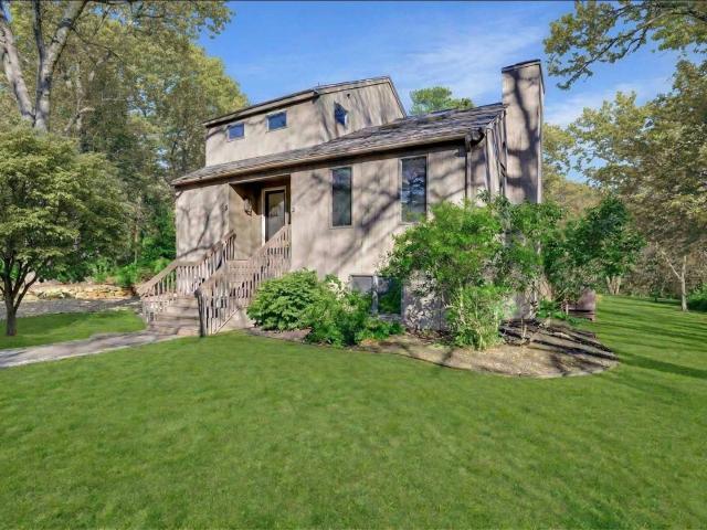 3 Hidden Cove Rd, Oak Bluffs, MA 02557 | MLS #44214 | Compass