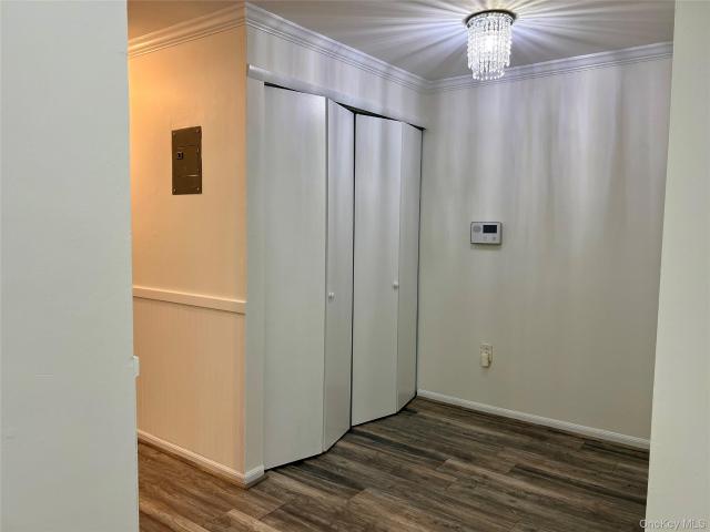 3 Hook Road 15A