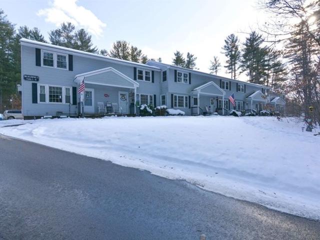 3 Holly Ln, Londonderry, NH 03053