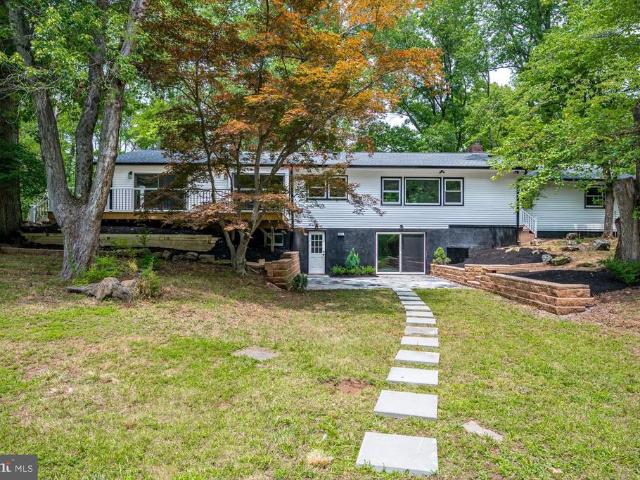 3 Honey Brook Drive