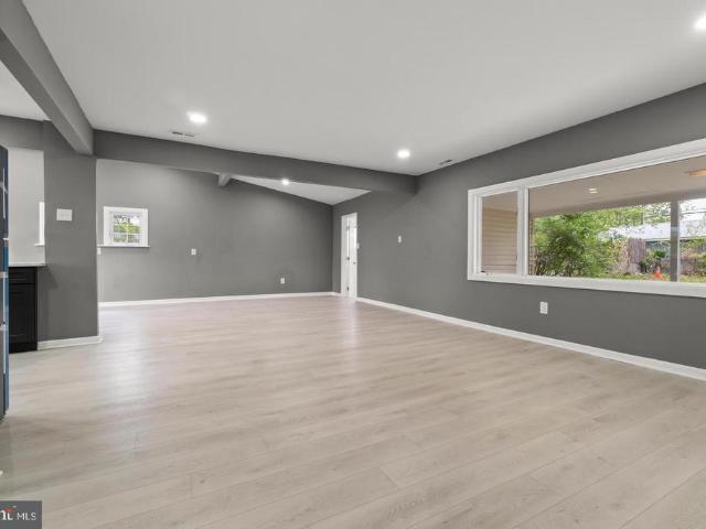 3 Indian Creek Way