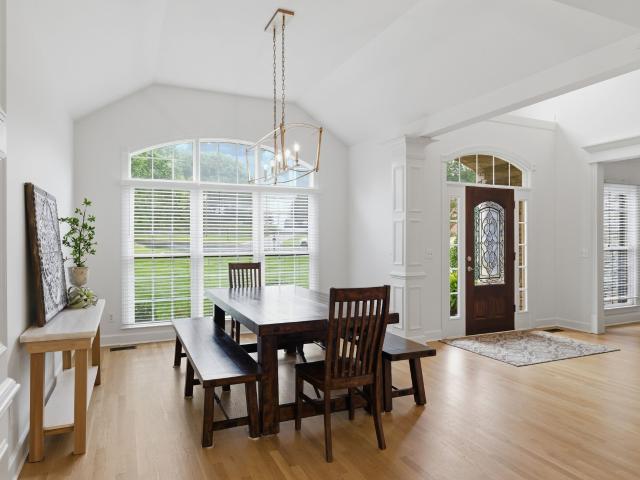 3 Ironwood Ln