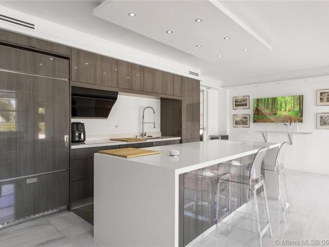 3 Island Ave Apt 3C, Miami Beach, FL 33139