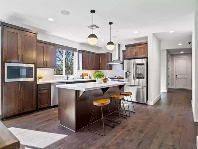 3 Jupes Ct, Sacramento, CA 95817
