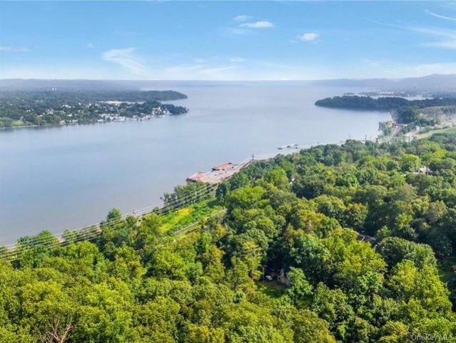 3 Katavolos Drive /160 162 Mott Farm Rd, Tomkins Cove, NY 10980