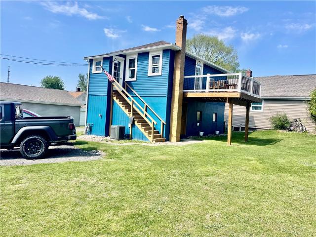 3 Kerr St