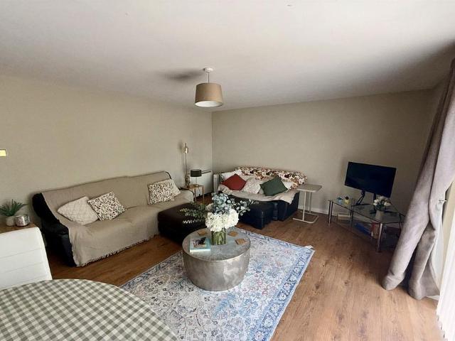 3 Kings Court, Belfast BT10 0AF