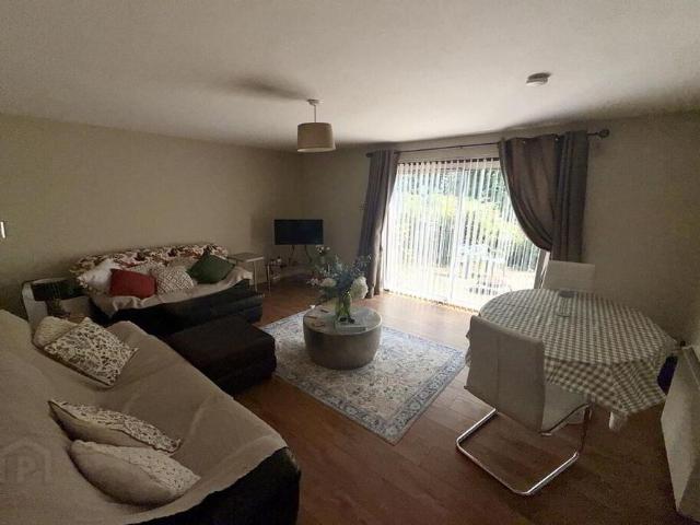 3 Kings Court, Belfast, BT10 0AF