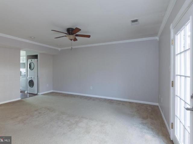 3 Kingsbridge Court