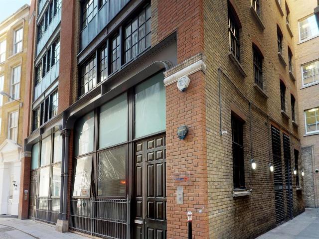 3, Ludgate Square, London EC4M, 1 bed flat to rent, £2,350 pcm | PrimeLocation