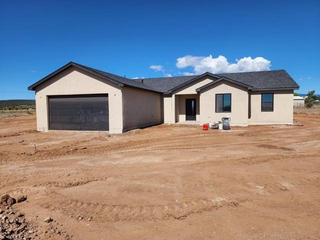 3 Luna Del Prado, Edgewood, NM 87015