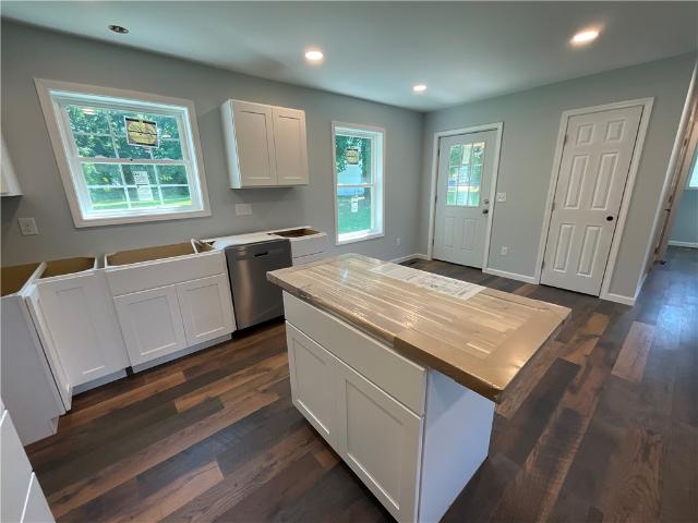 3 Lynwood Drive