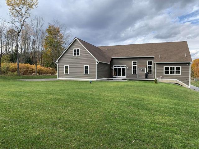 3 Labrador Lane